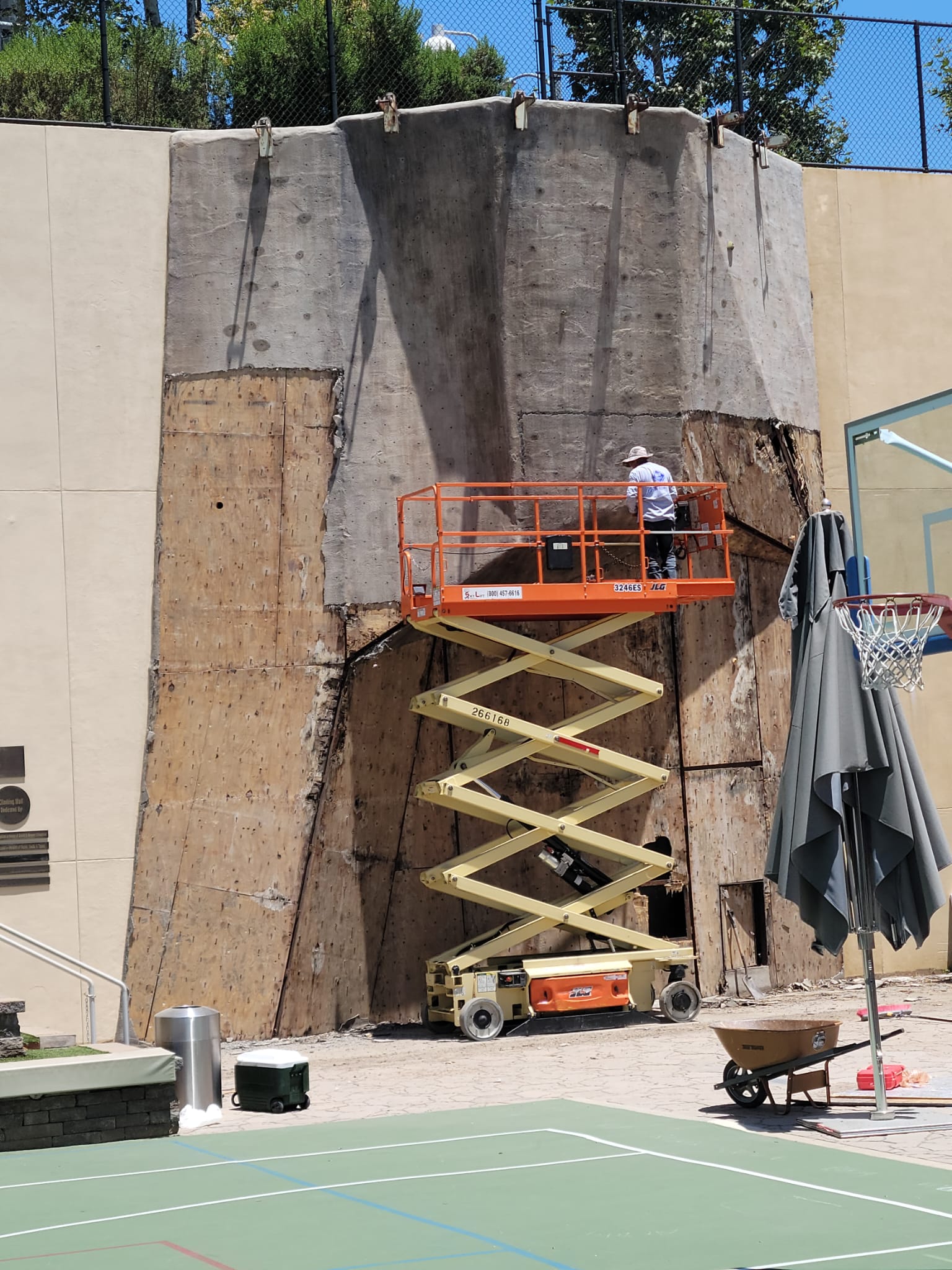 Home - EM Demolition & Clean Up